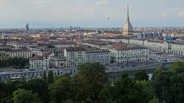 Top 8 Dreamy Day Trips from Milan | Welcome Pickups