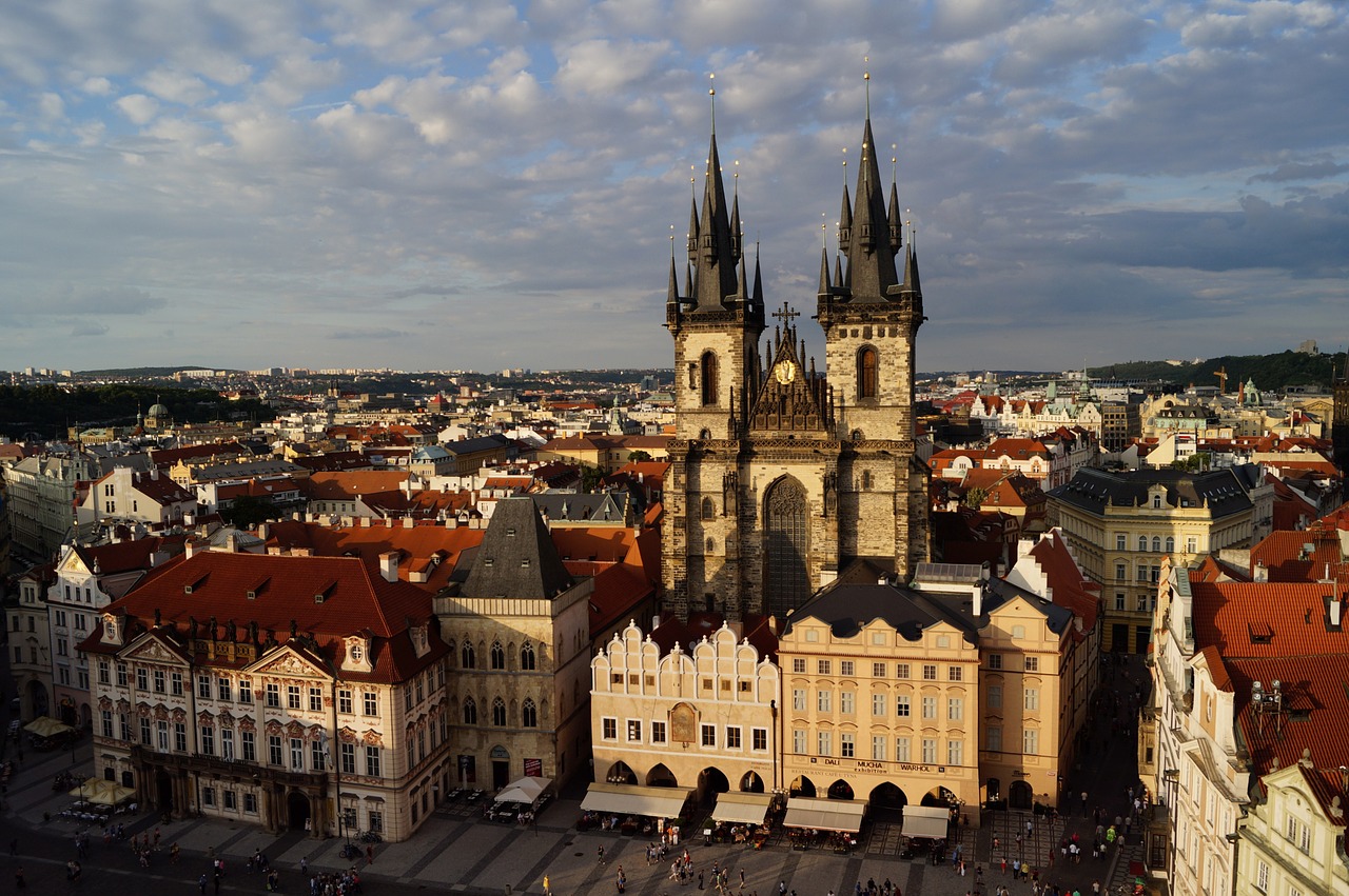 Take a Walking Tour in Prague Historic Centre | Welcome Pickups