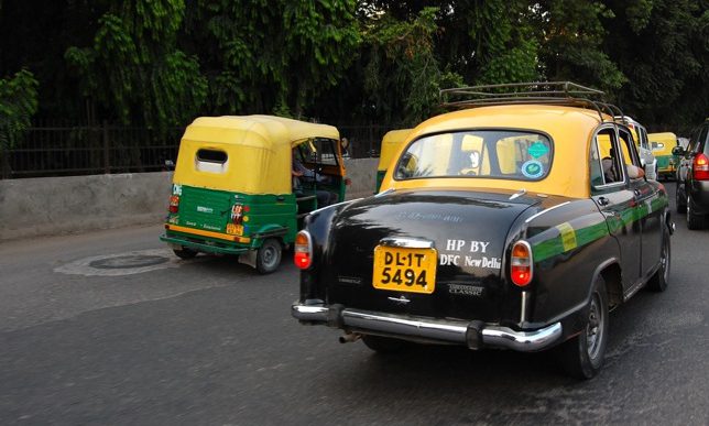 Transportation Options from Delhi Airport to Anand Vihar Railway Station