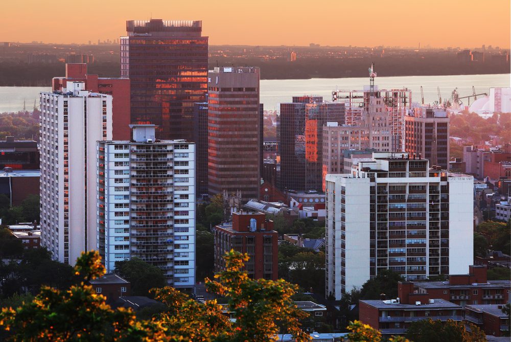 Transfer Options from Toronto Airport to Hamilton