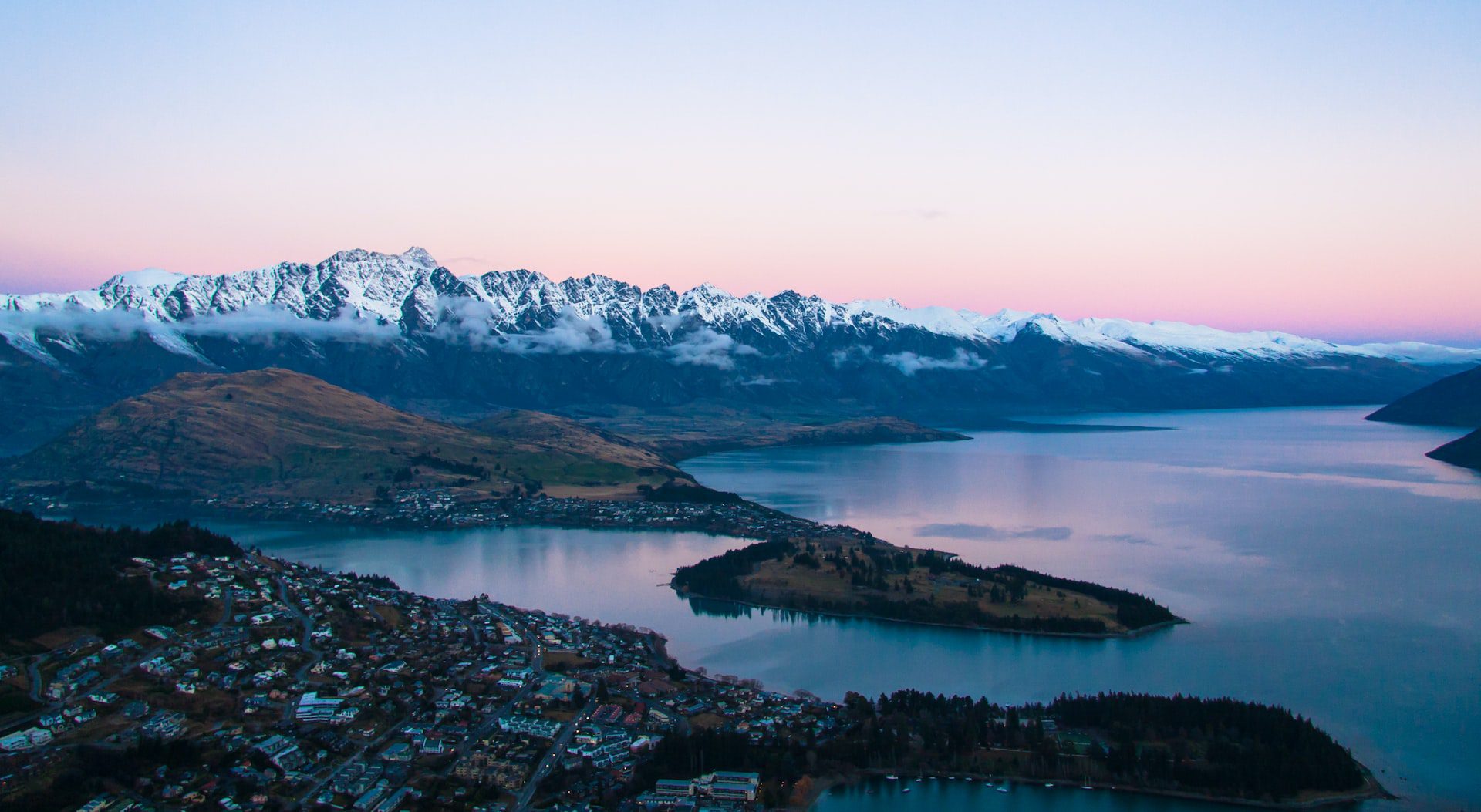 Queenstown Airport Taxi: Compare All Taxi Options & Prices