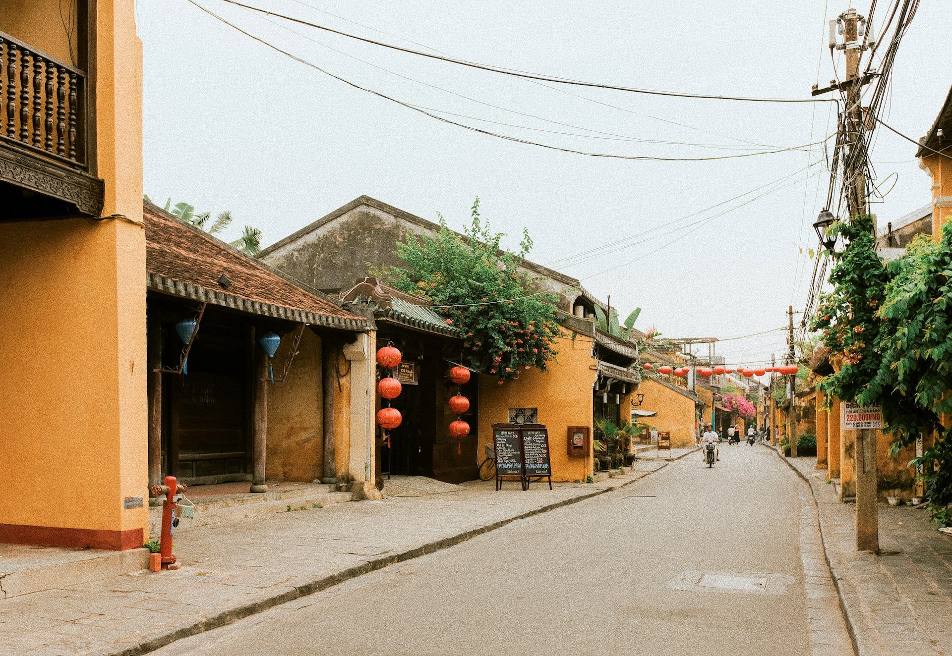 How to get from Da Nang Airport to Hoi An