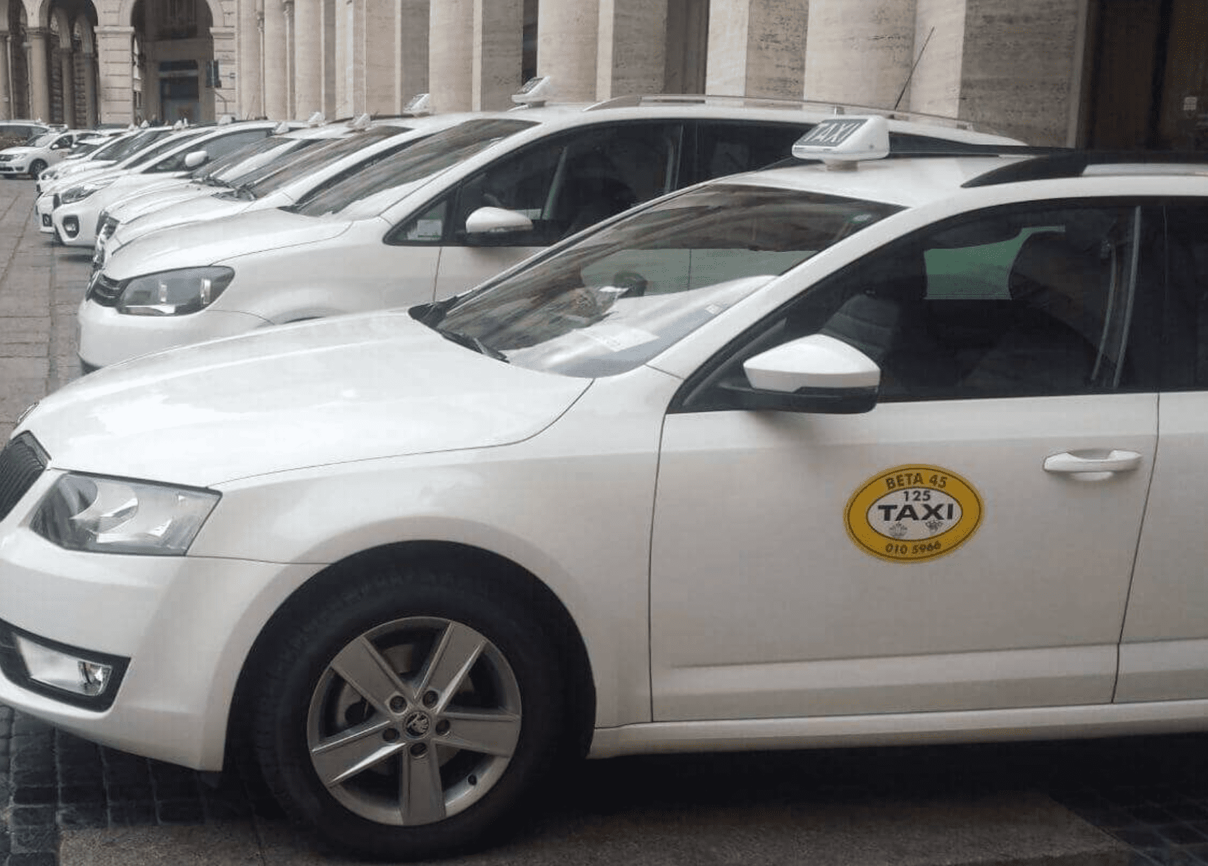 Genoa Taxi - Prices and Useful Tips for Taxis in Genoa