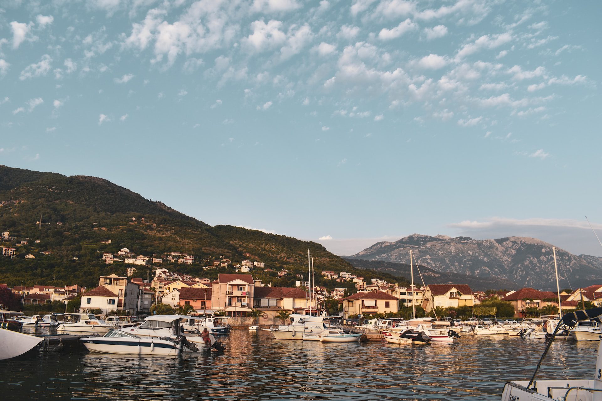 Tivat Taxi - Prices & Tips for your Taxi in Tivat