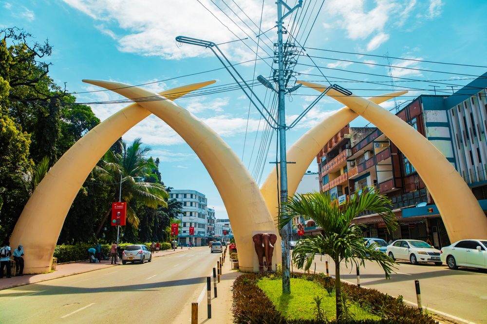How to get from Moi Airport to Mombasa