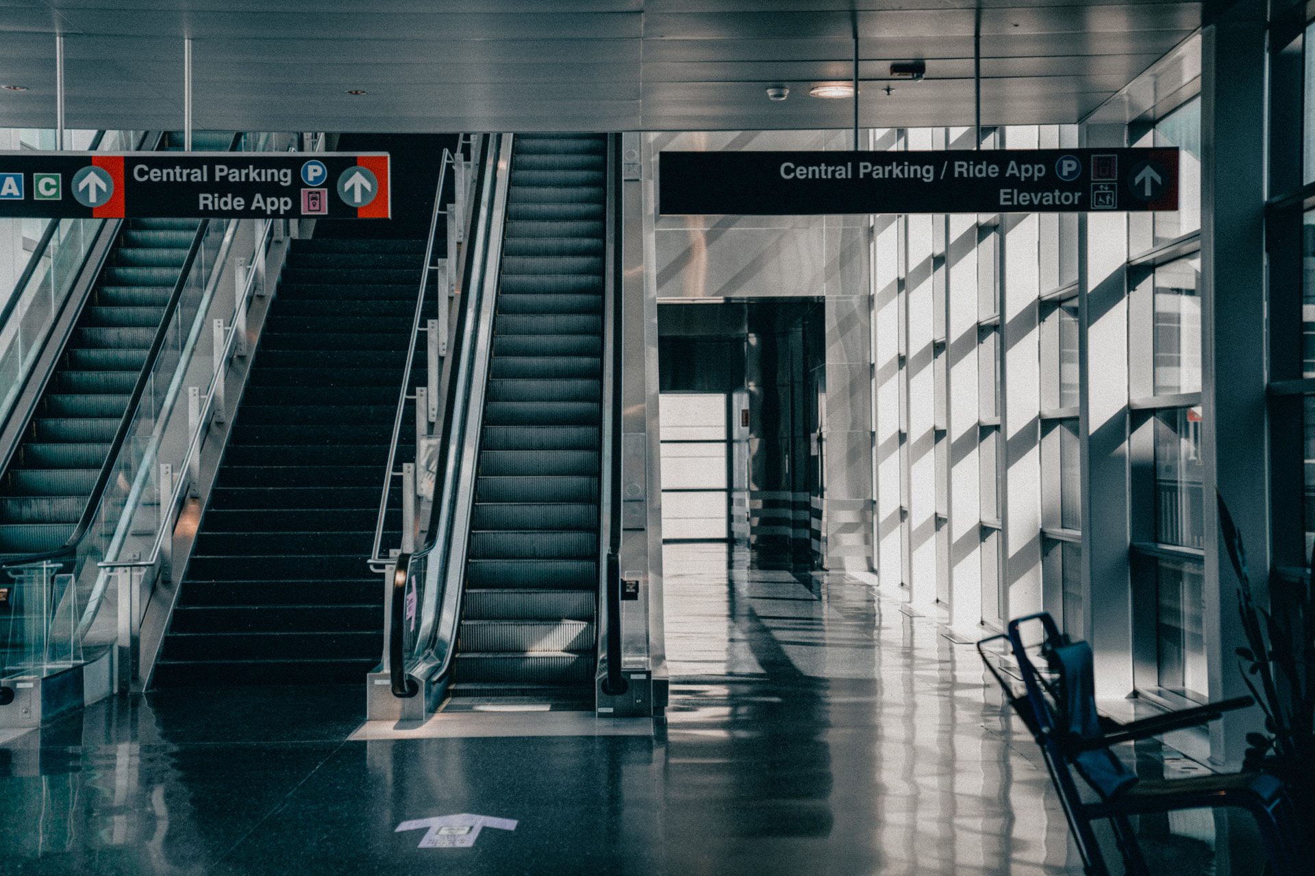 Transfer Options from Boston North Station to Logan Airport